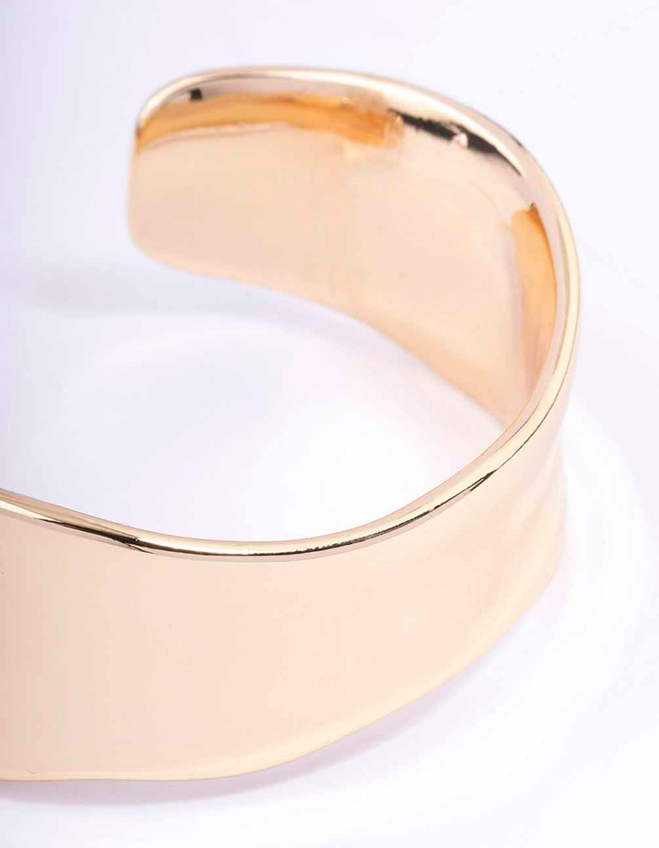 Gold Narrow Molten Wrist Cuff - Lovisa