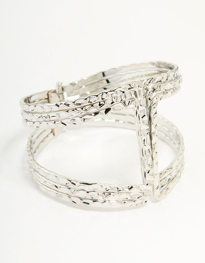 Silver Hammered Linear Wrist Cuff - Lovisa
