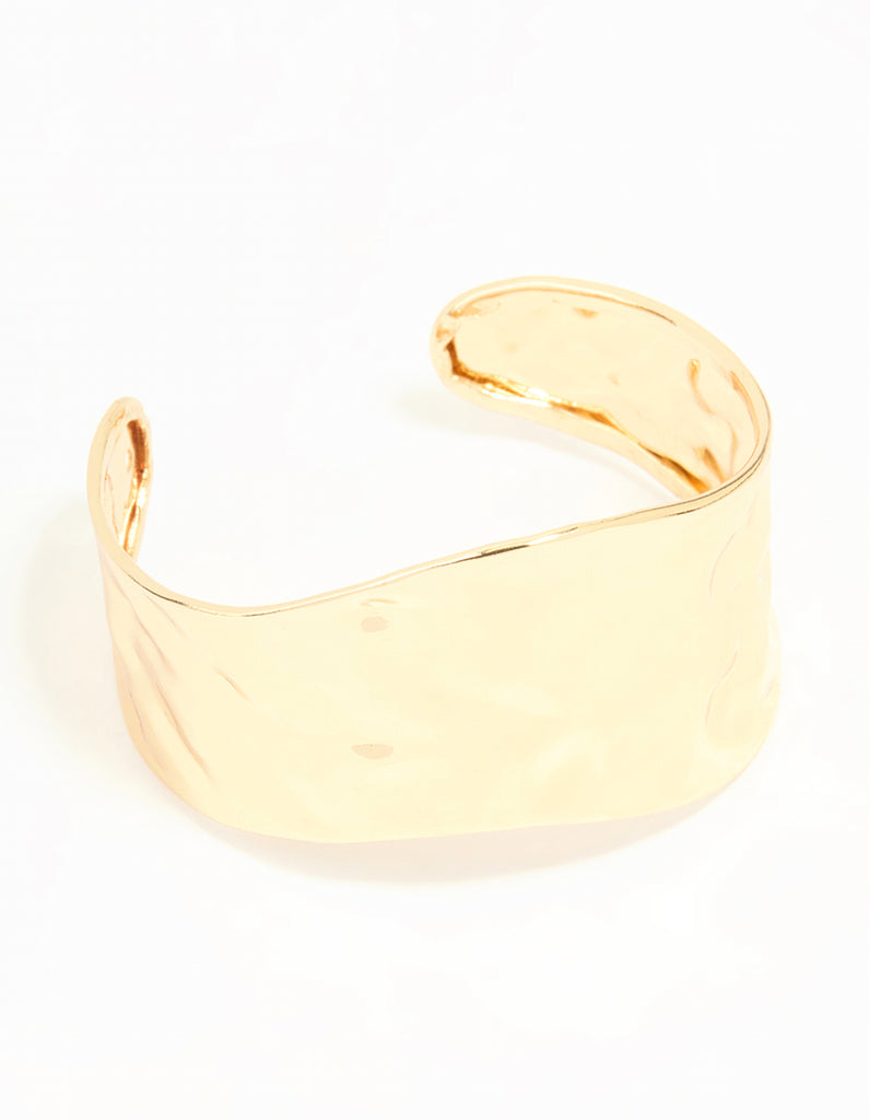 Gold Hammered Wavy Wrist Cuff - Lovisa